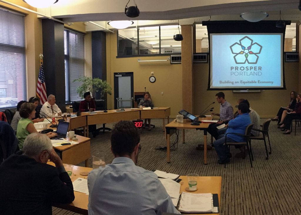 Spotlight on Daimler at Prosper Portland Board meeting